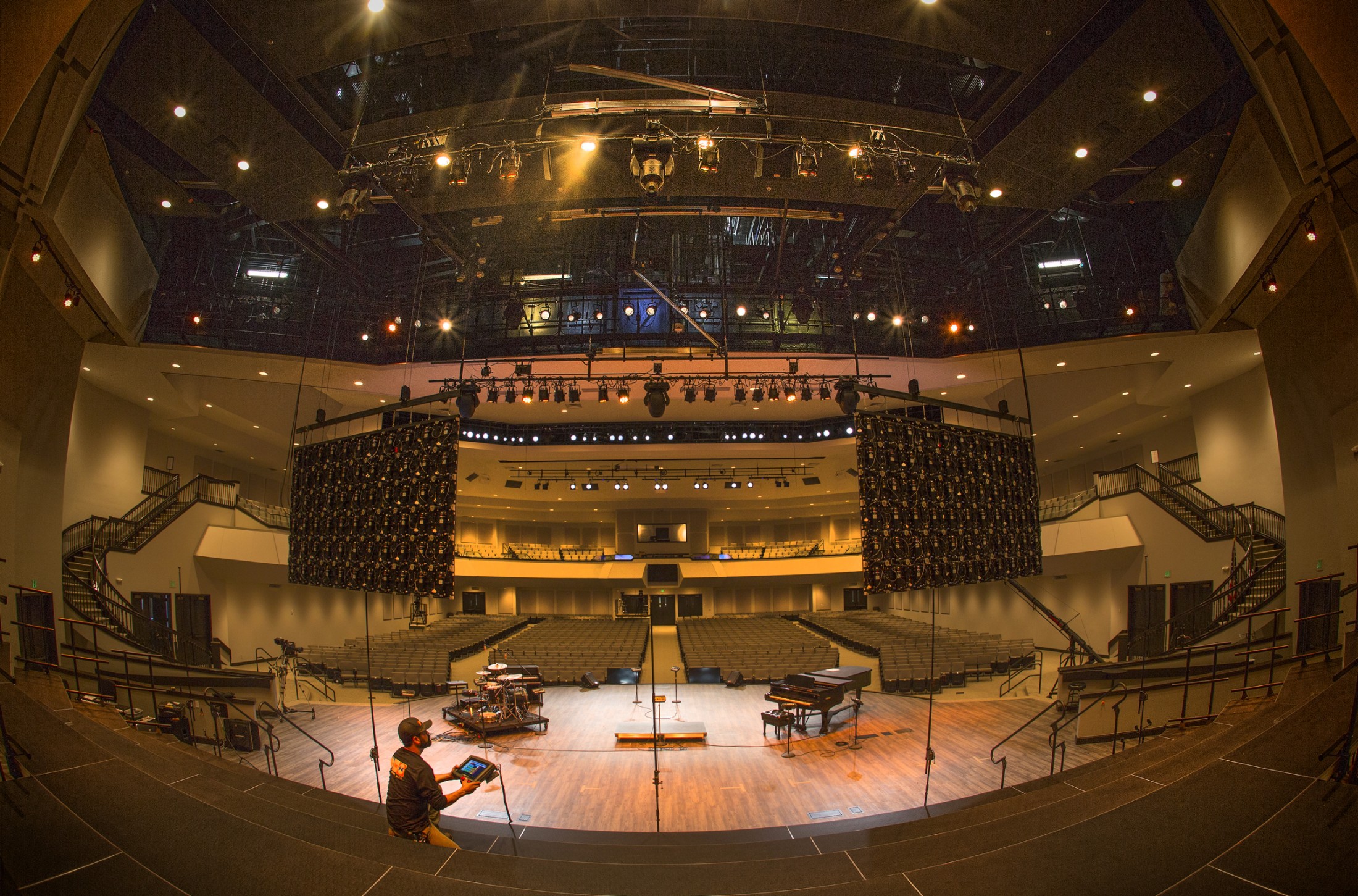 California Church Upgrades AV Technology, Staging - Wenger | J.R. Clancy
